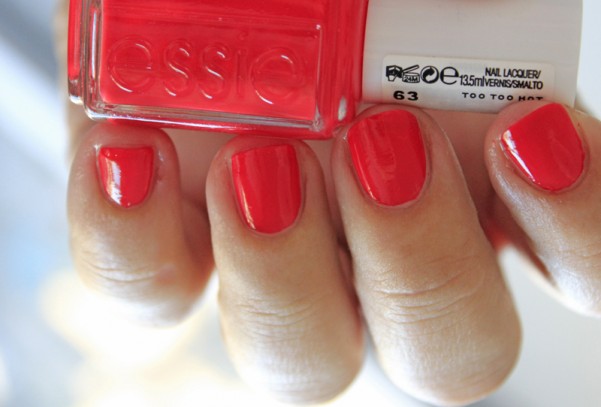 Essie lakovi: Too Too Hot, Exotic Liras i Bordeaux ⋆ Makeup&more ...