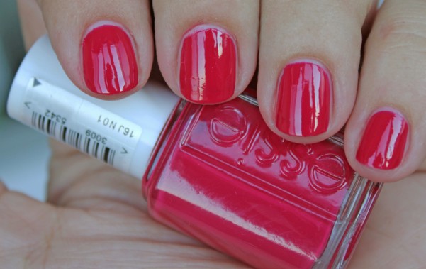 Essie lakovi: Too Too Hot, Exotic Liras i Bordeaux ⋆ Makeup&more ...