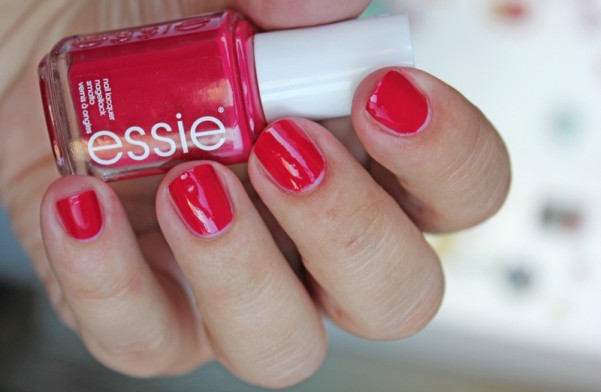 Essie lakovi: Too Too Hot, Exotic Liras i Bordeaux ⋆ Makeup&more ...
